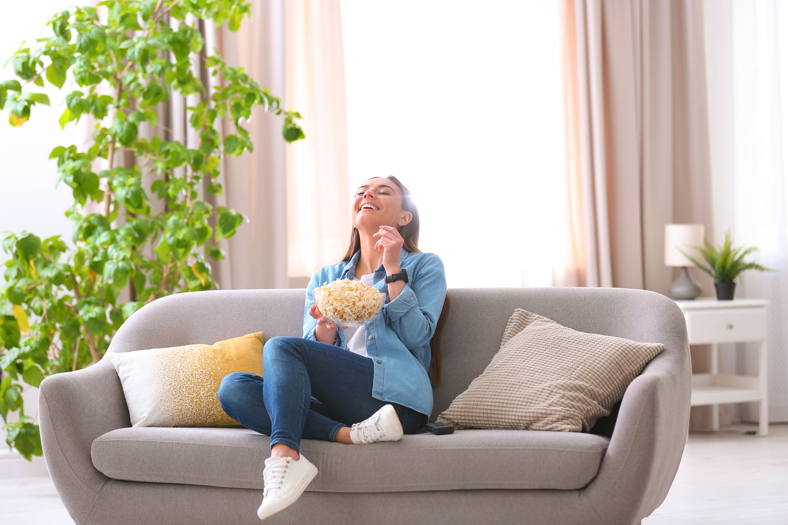Big screen viewing at home with secure fixings - fischer group of companies