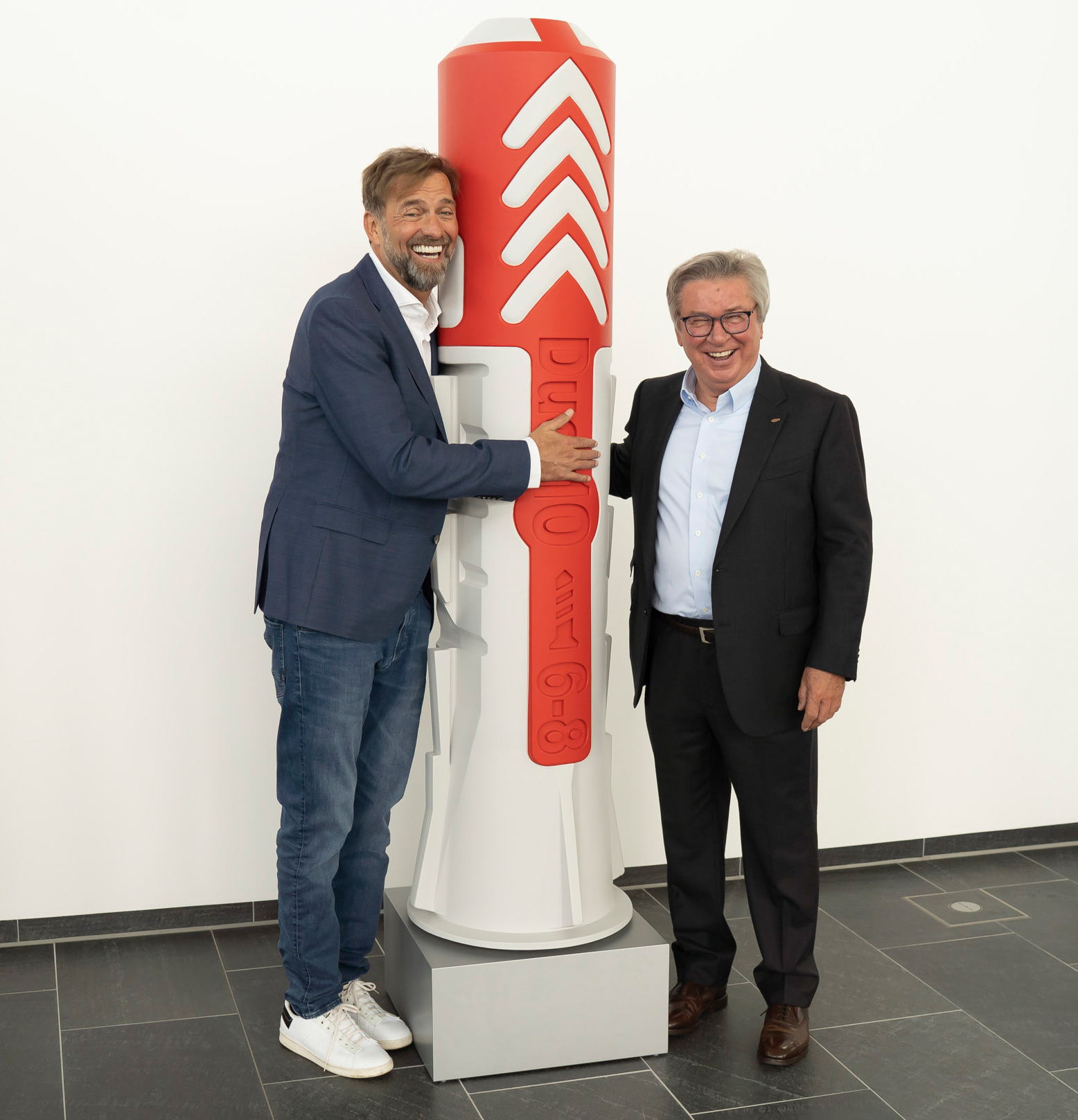 fischer steigert Umsatz 2022 erstmals auf über eine Milliarde Euro ...