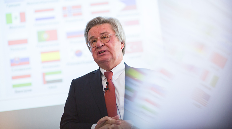 Der Inhaber - Unternehmensgruppe fischer